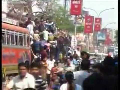 The Most Crowded Bus In The World (Must See)