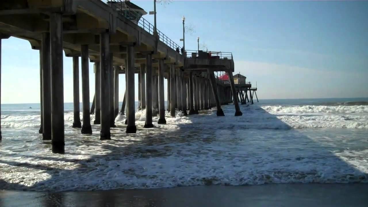 Surf City CA Huntington beach January 2011 Surfers - YouTube