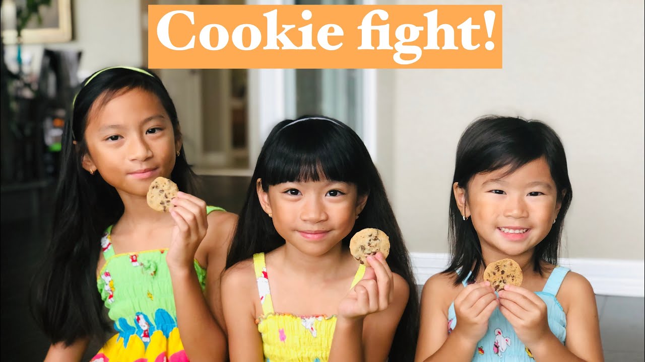 BYNK Kids | Cookie fight! - Cuộc chiến” bánh quy! - YouTube