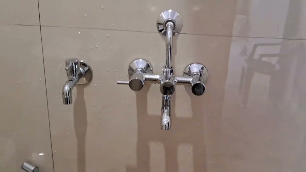 How To Wallhang Commode Install Bathroom Design Toilet Washroom 7' × 4 ...