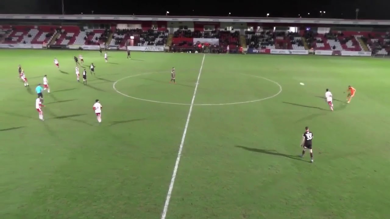 Ilias Chair maakt fantastische goal - YouTube
