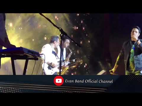 Evan Band - live in Tehran - Bame Tehran   (ایوان بند - کنسرت تهران - بام تهران)