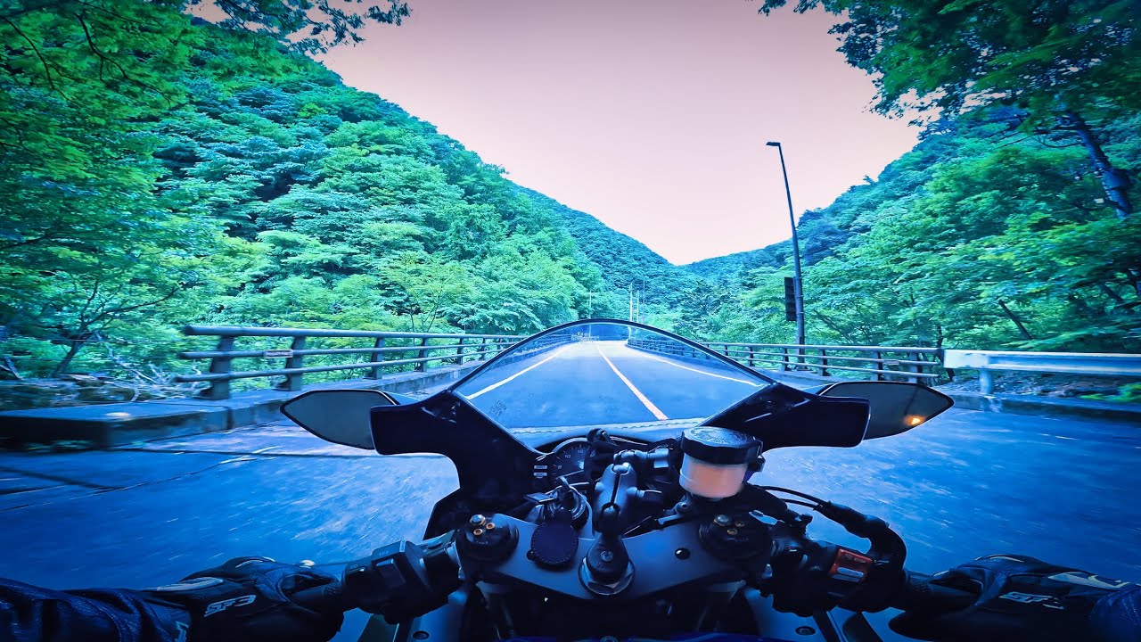 【4K】TOKYO SUMMER | YAMAHA YZF-R6 | AKRAPOVIC - YouTube
