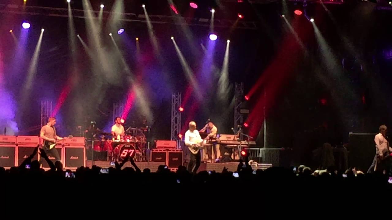 STATUS QUO - Whatever You Want + Rocking All Over The World - YouTube