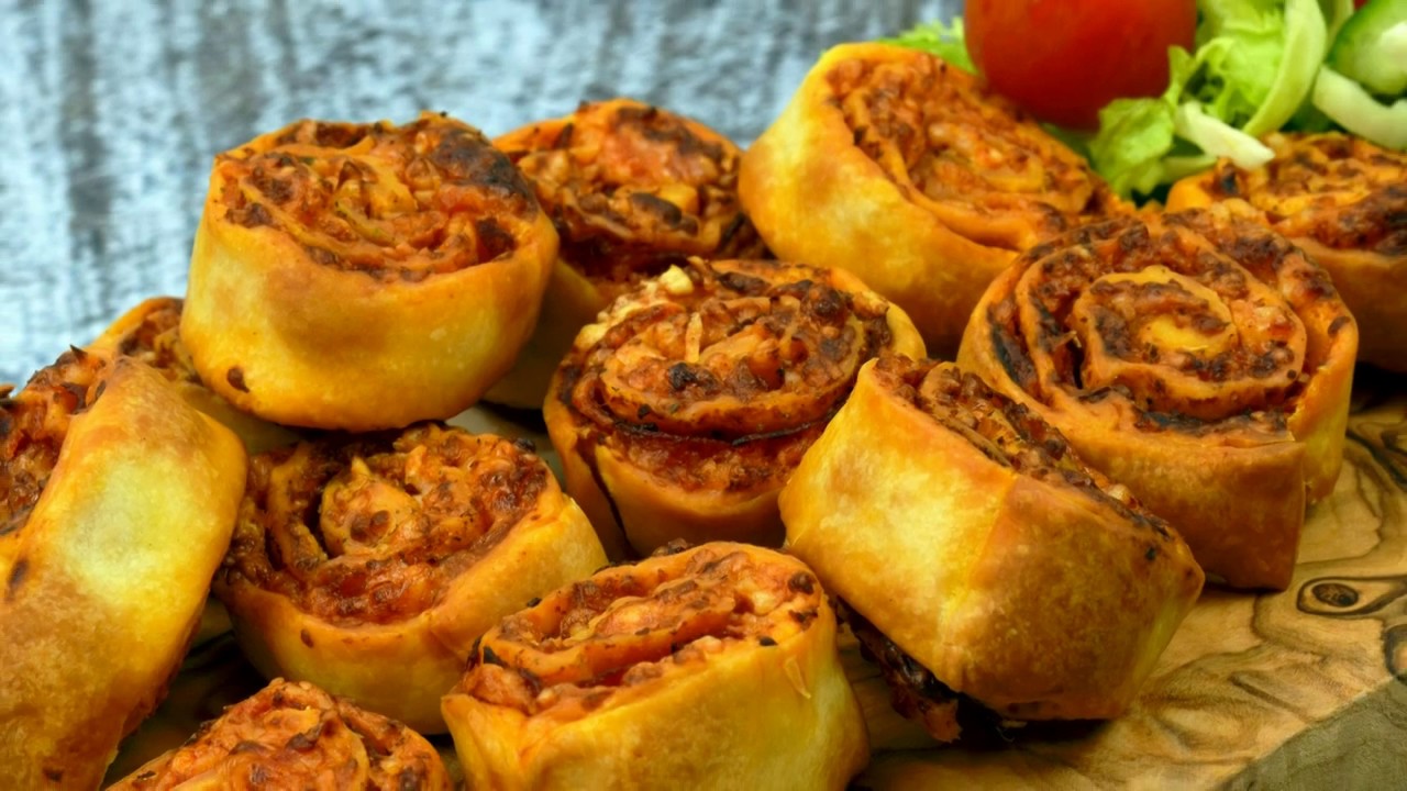 Pizza rolletjes uit de Airfryer - YouTube