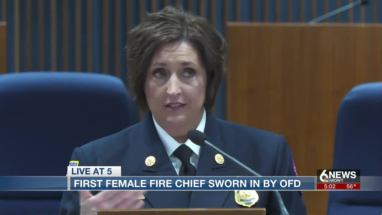 First female fire chief sworn in in Omaha - YouTube