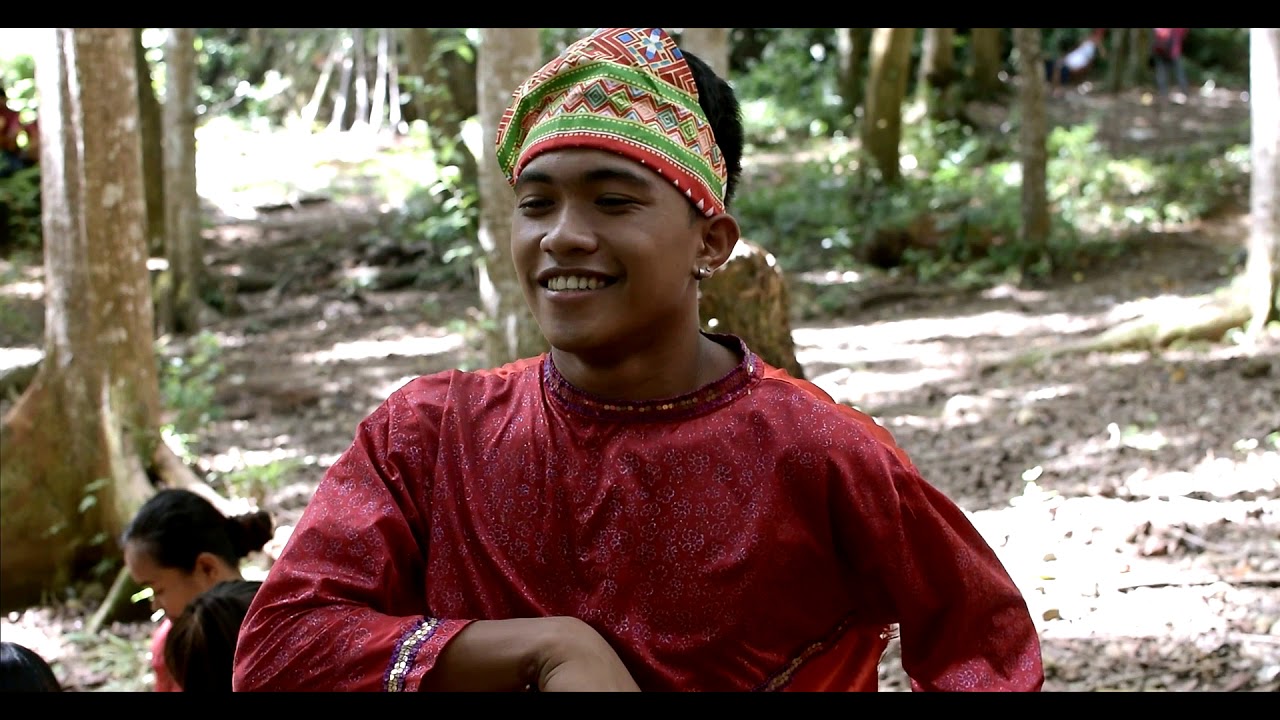 Shihanah : Iranun Story (The Colors of Mindanao) - YouTube