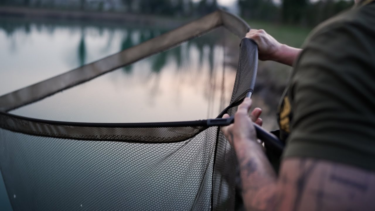 KORDA Spring Bow Landing Net (NOVÝ KORDA PODBERÁK) - YouTube