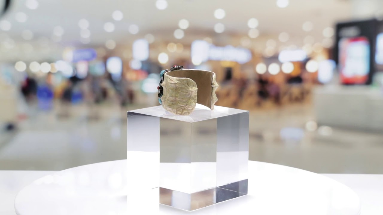 4x4x4 Clear Square Acrylic Block | Product Demo - YouTube