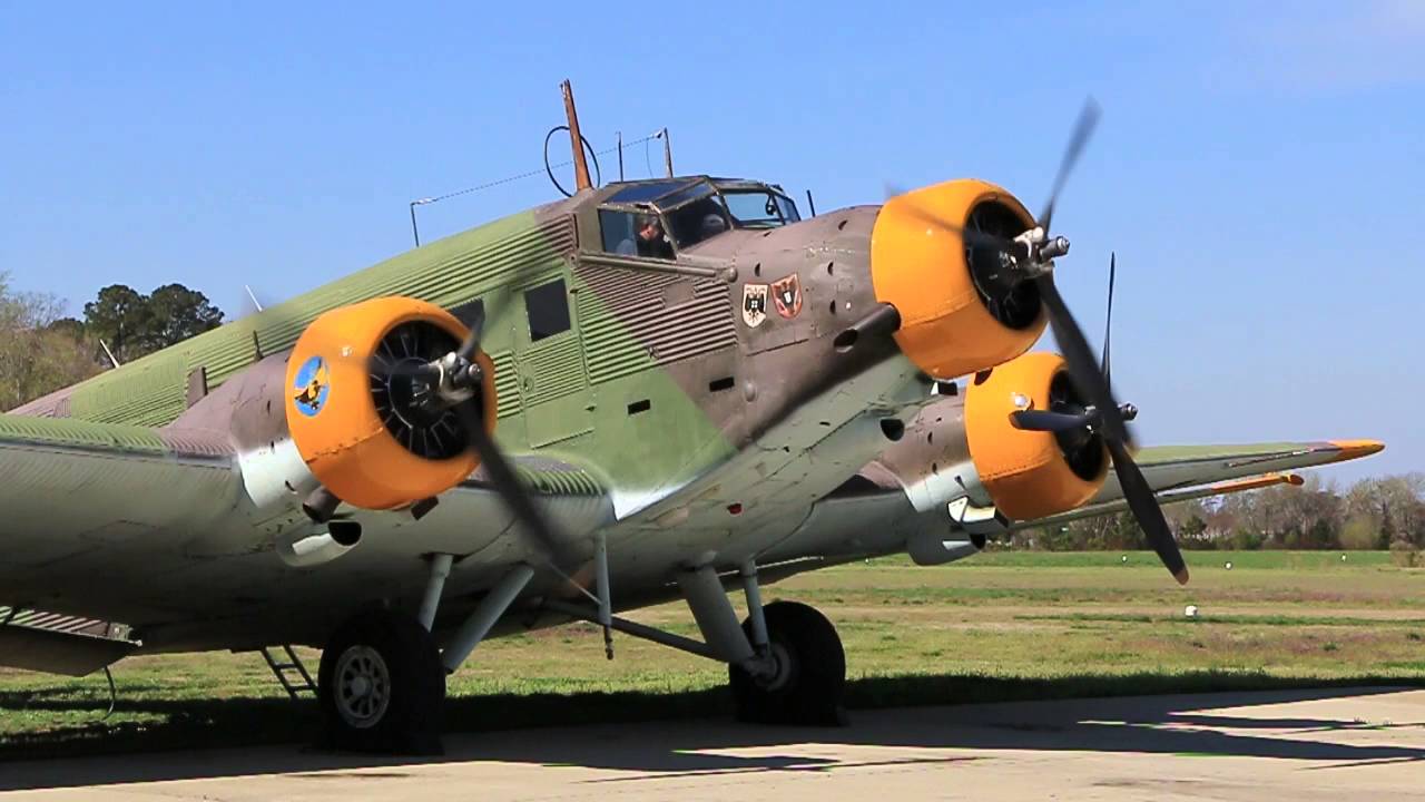 JU-52 Engine Start Part 2 - YouTube