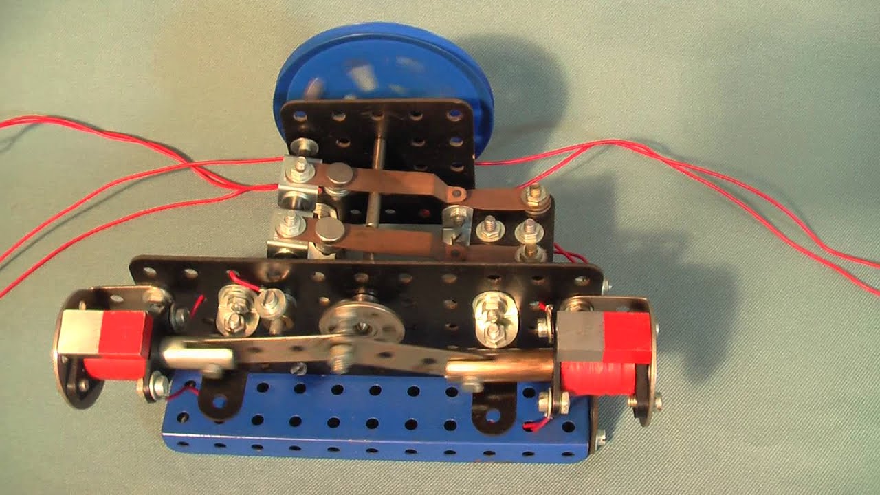 Meccano Six Different Elektrikit Motors from the manual - YouTube