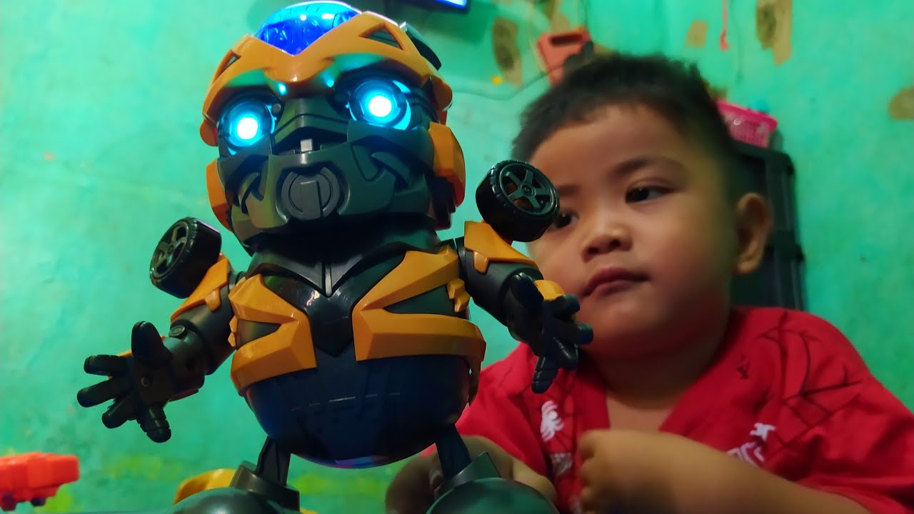 Mainan Robot-Robotan Transformers Bumblebee - YouTube