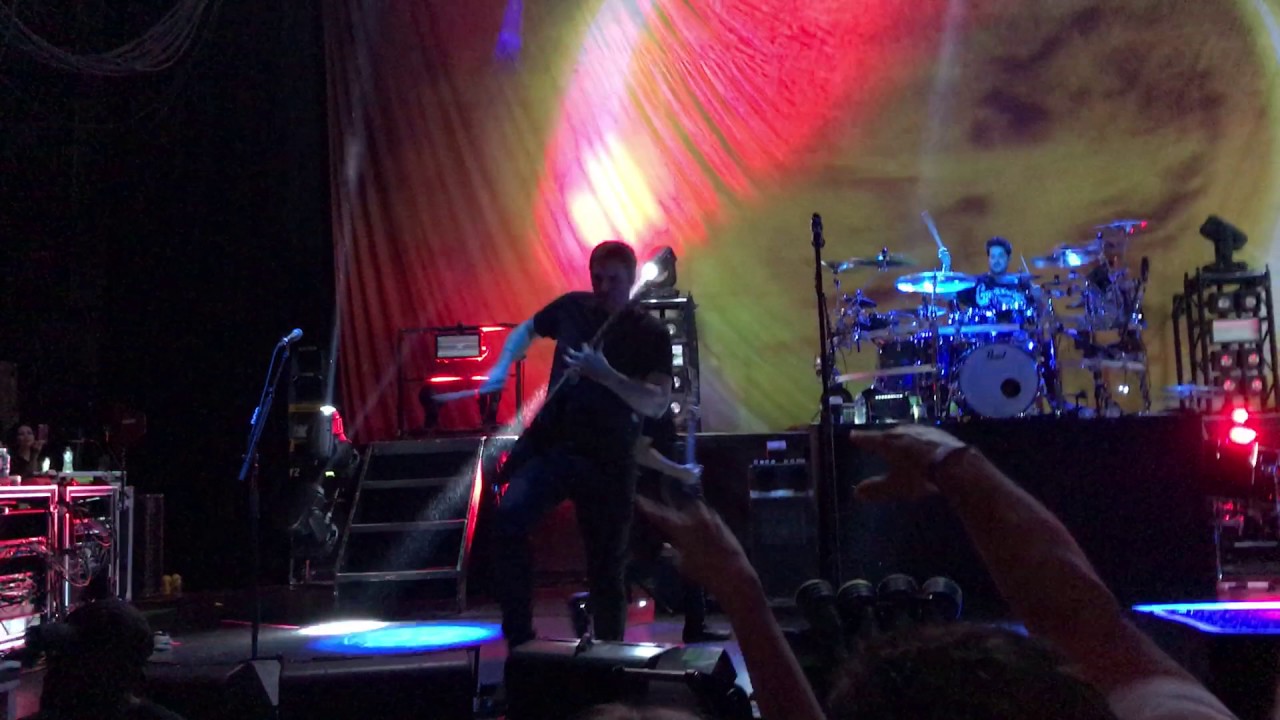 Aaron Bruch sings Believe Breaking Benjamin - YouTube