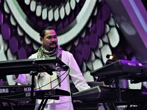 LEBIH DEKAT DENGAN KEYBOARDIST BARU SONETA GROUP