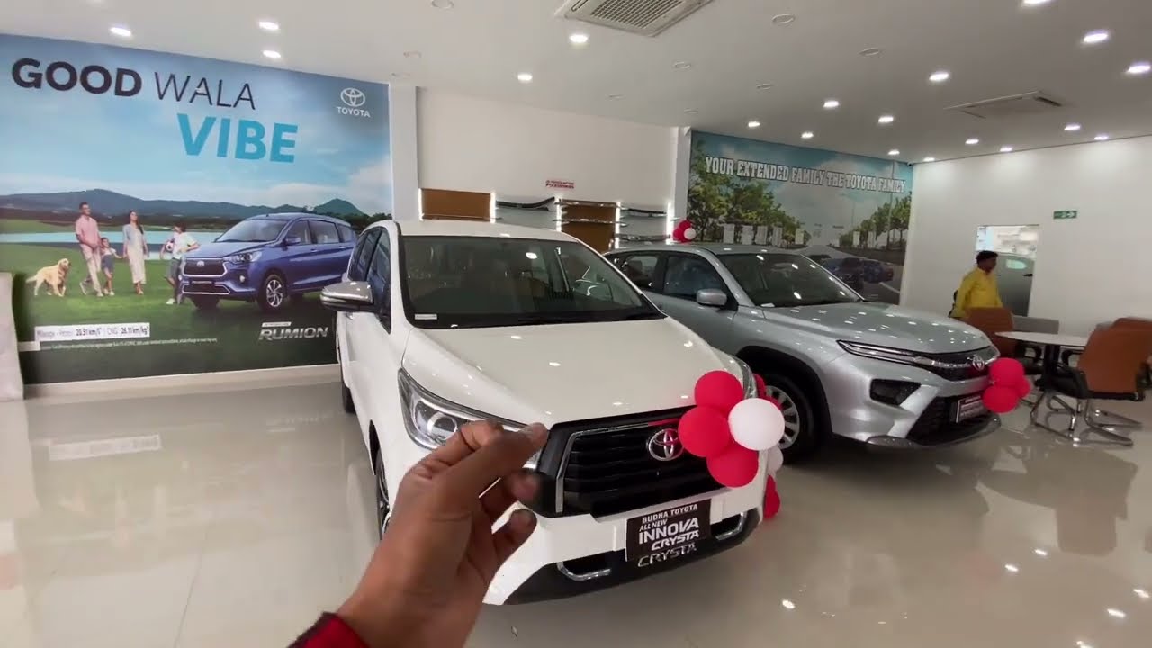 Toyota Innova Crysta 2024 z top model 🔥|| real life review ️ - YouTube