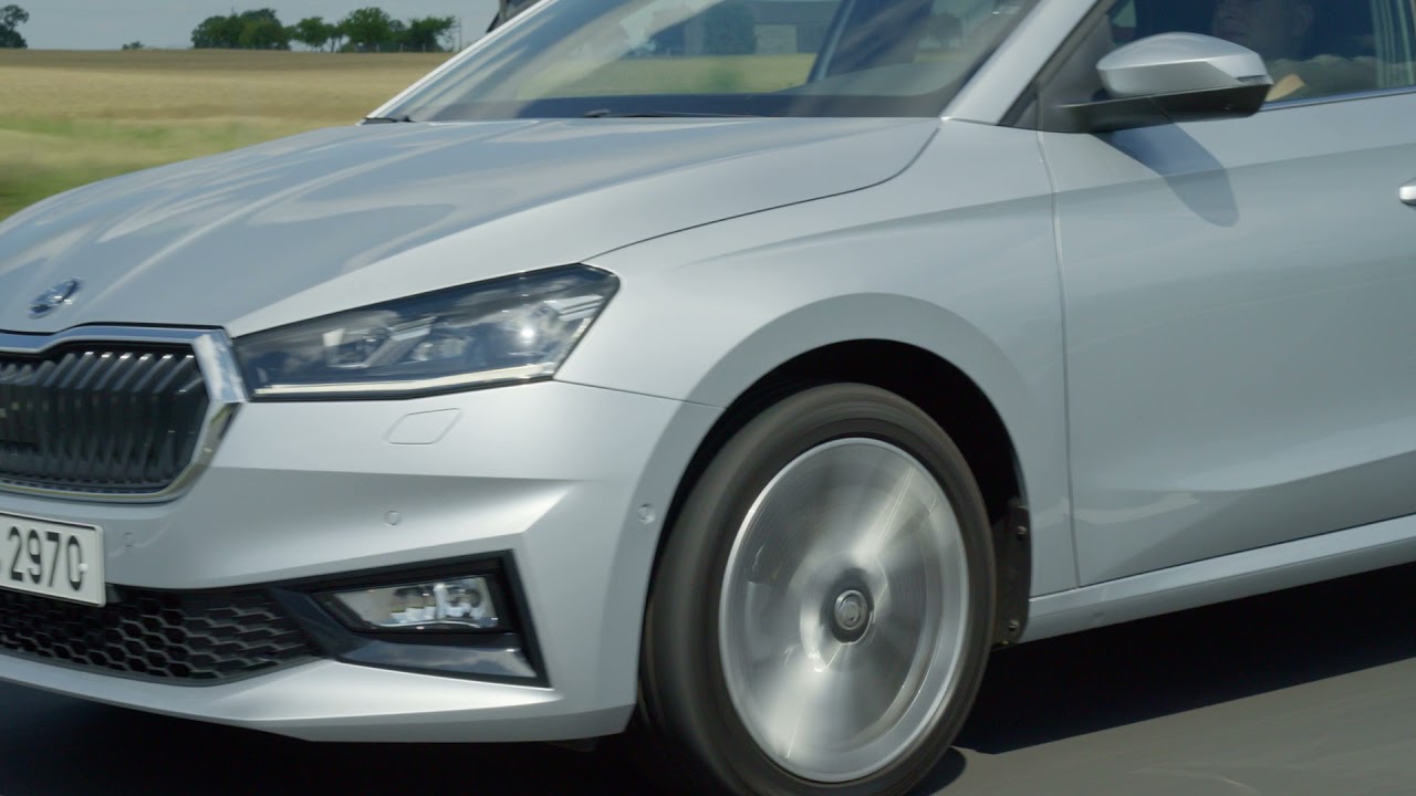 skoda fabia ml brilliant silver - YouTube