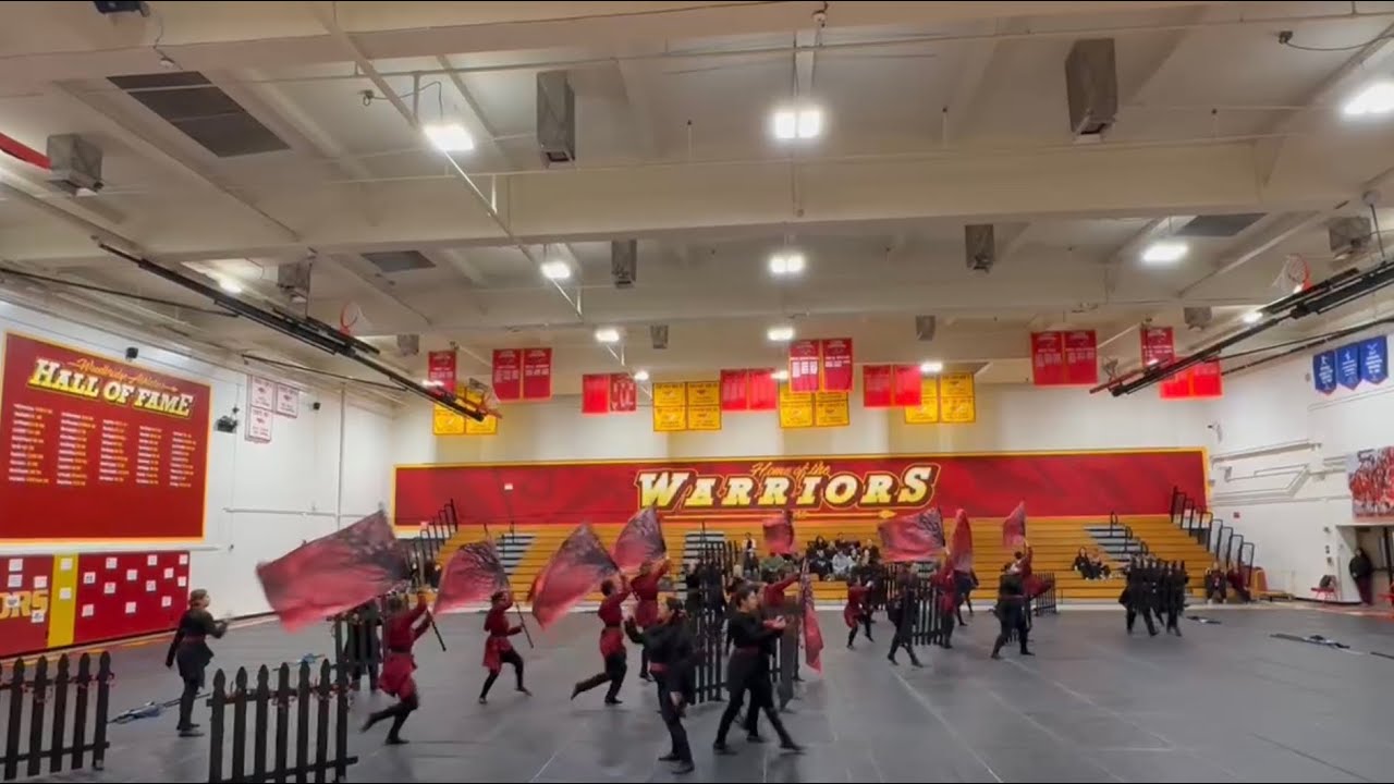 Villa Park High School (VPHS) WinterGuard Competition ️🖤 - YouTube