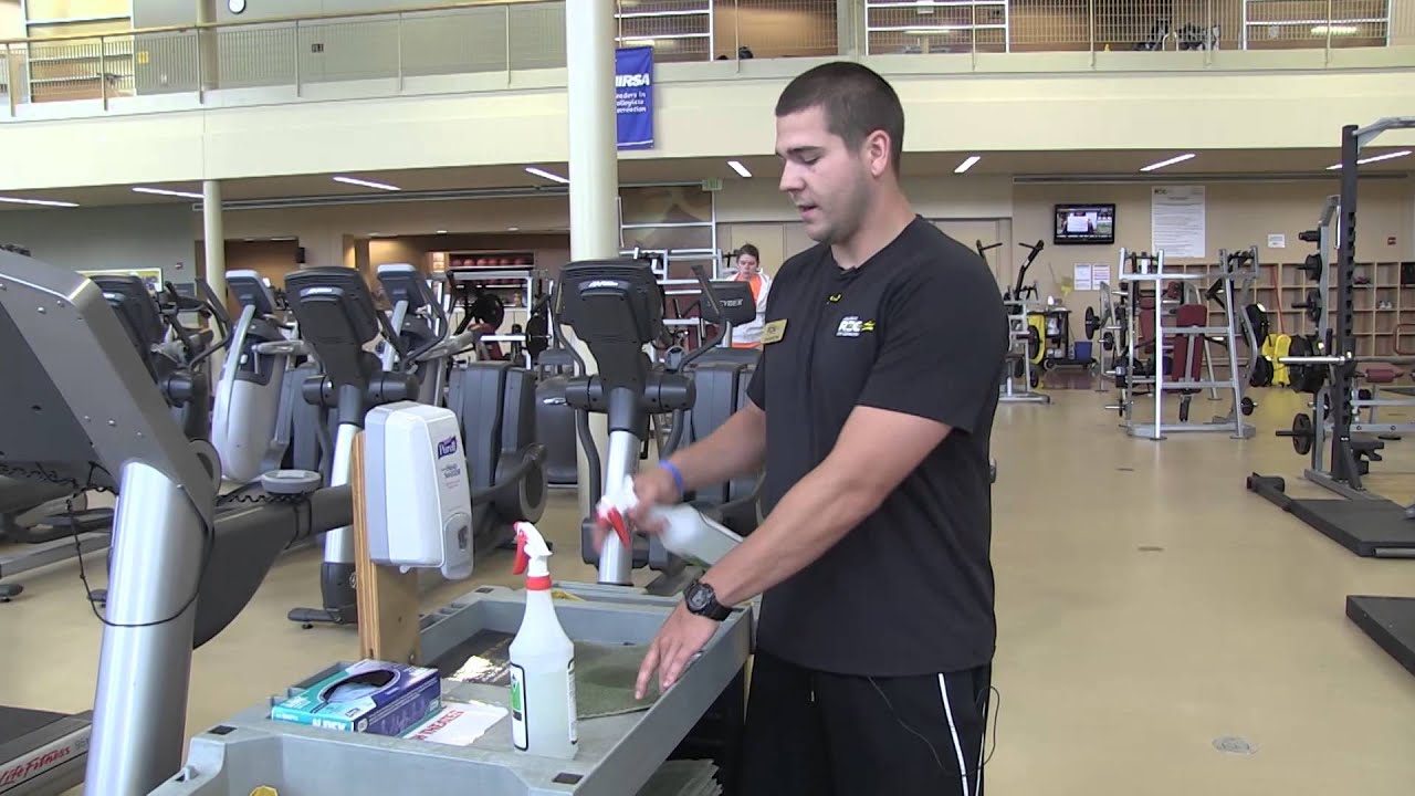 How to use the Student Recreation and Wellness Center - YouTube