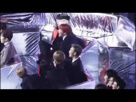 BTS jin made everyone laugh with his experssion |#bts #btsshorts #btsstatus #whatsappstatus #viral