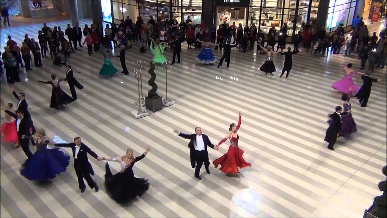Viennese Waltz Formation at the Mall of America - 5pm show - YouTube