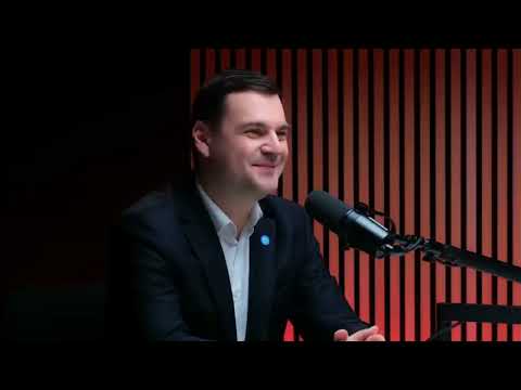 Petr Macinka VS Nora Fridrichová