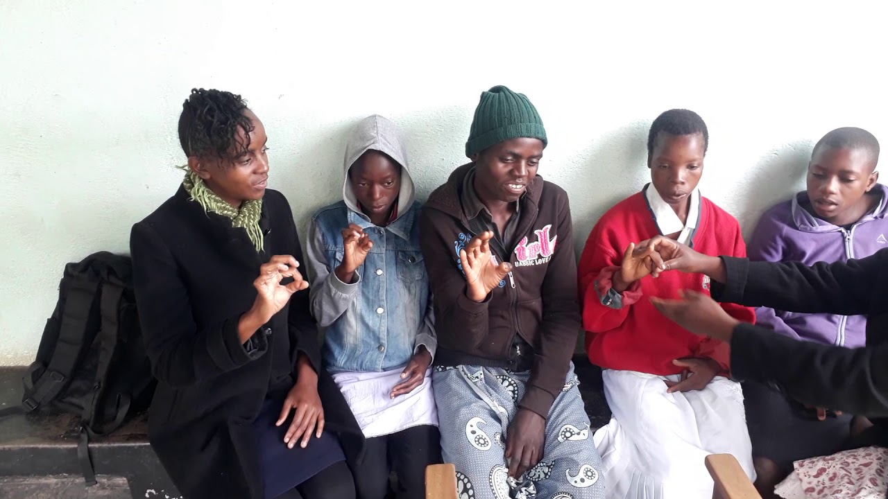 The deaf do not know sign language and teaching a sign language - YouTube