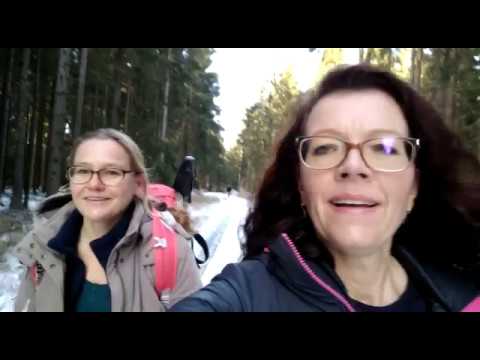 Susanne Glas und Julia Ertel kämpfen sich durch. - YouTube