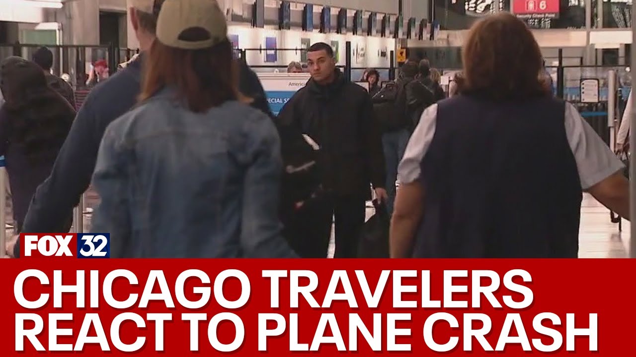 Chicago travelers, local officials react to deadly DC plane crash - YouTube
