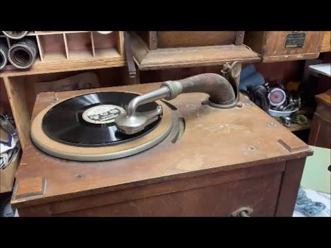 1914 Edison C-60 Diamond Disc Phonograph Works! - YouTube