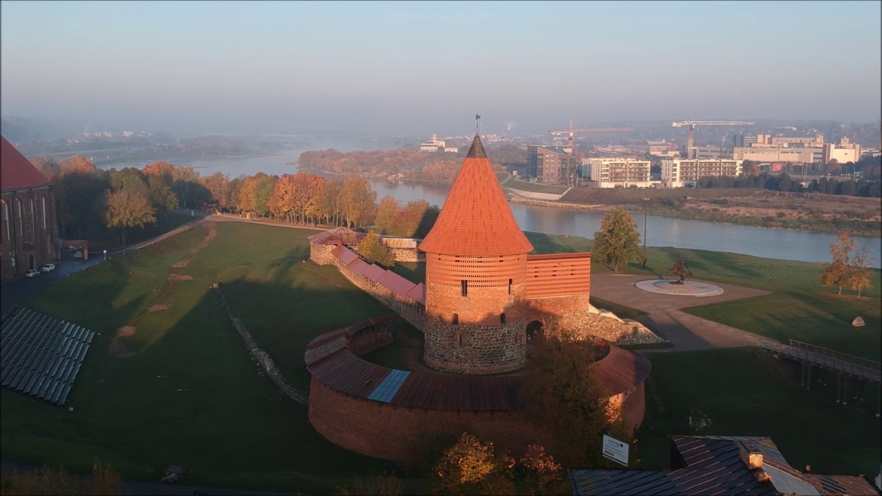 Kauno pilis - YouTube