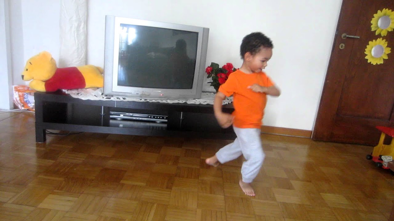 J.LO Dance on the floor - YouTube