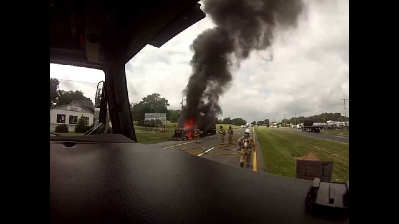 Engine 51 Tractor Trailer Fire - YouTube