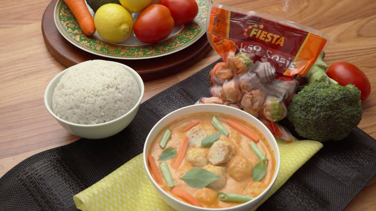 Fiesta Bakso Sosis Thai Red Curry - YouTube