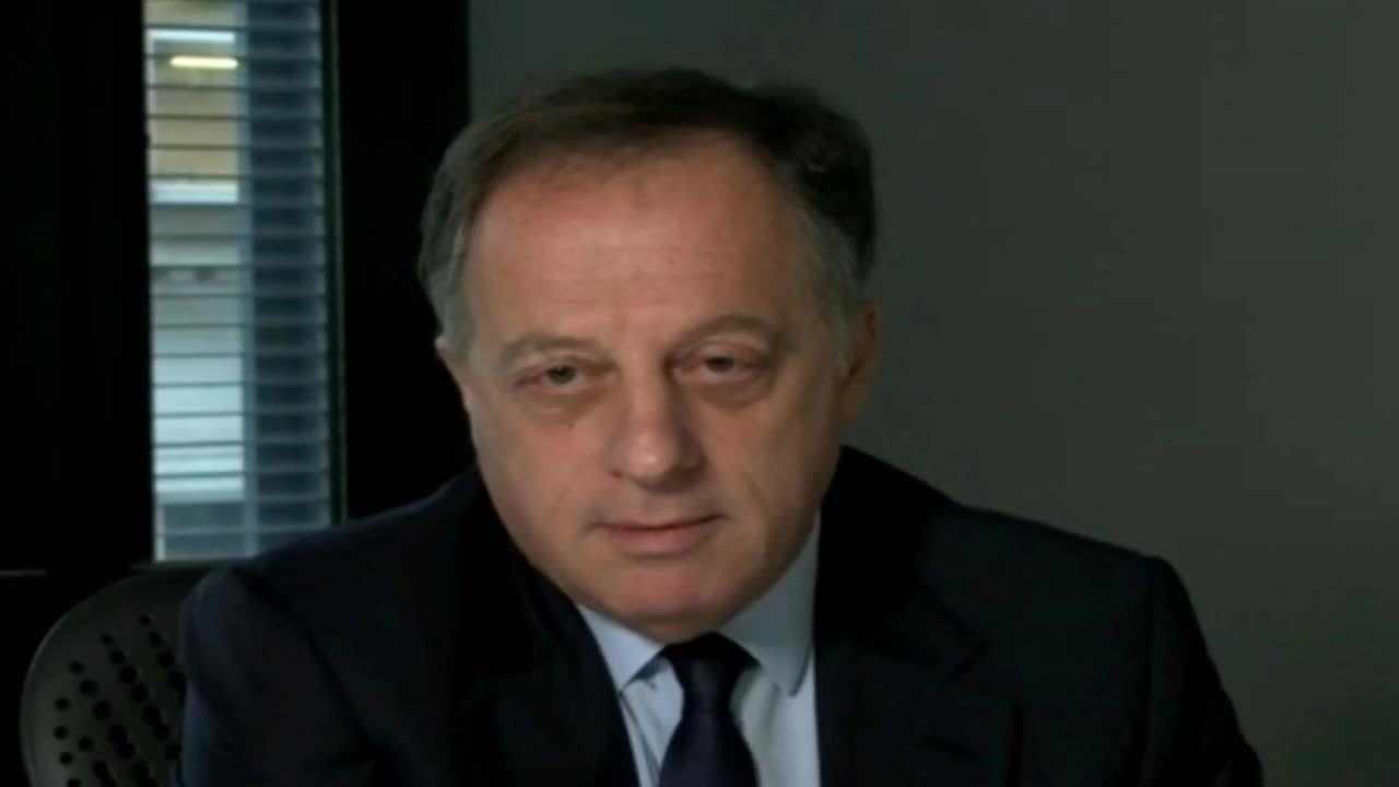 Who is former BBC chairman Richard Sharp? - YouTube