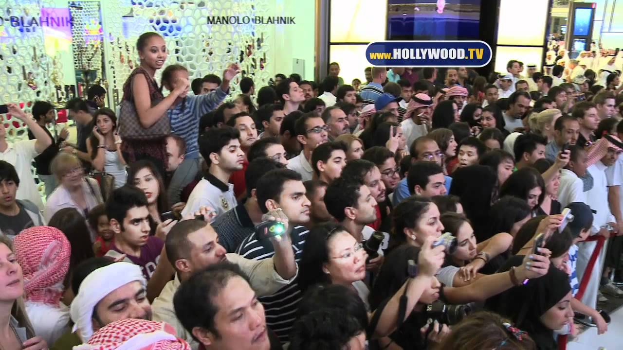 Hollywood - Kim Kardashian and Kris Jenner Open Millions of Milkshakes ...