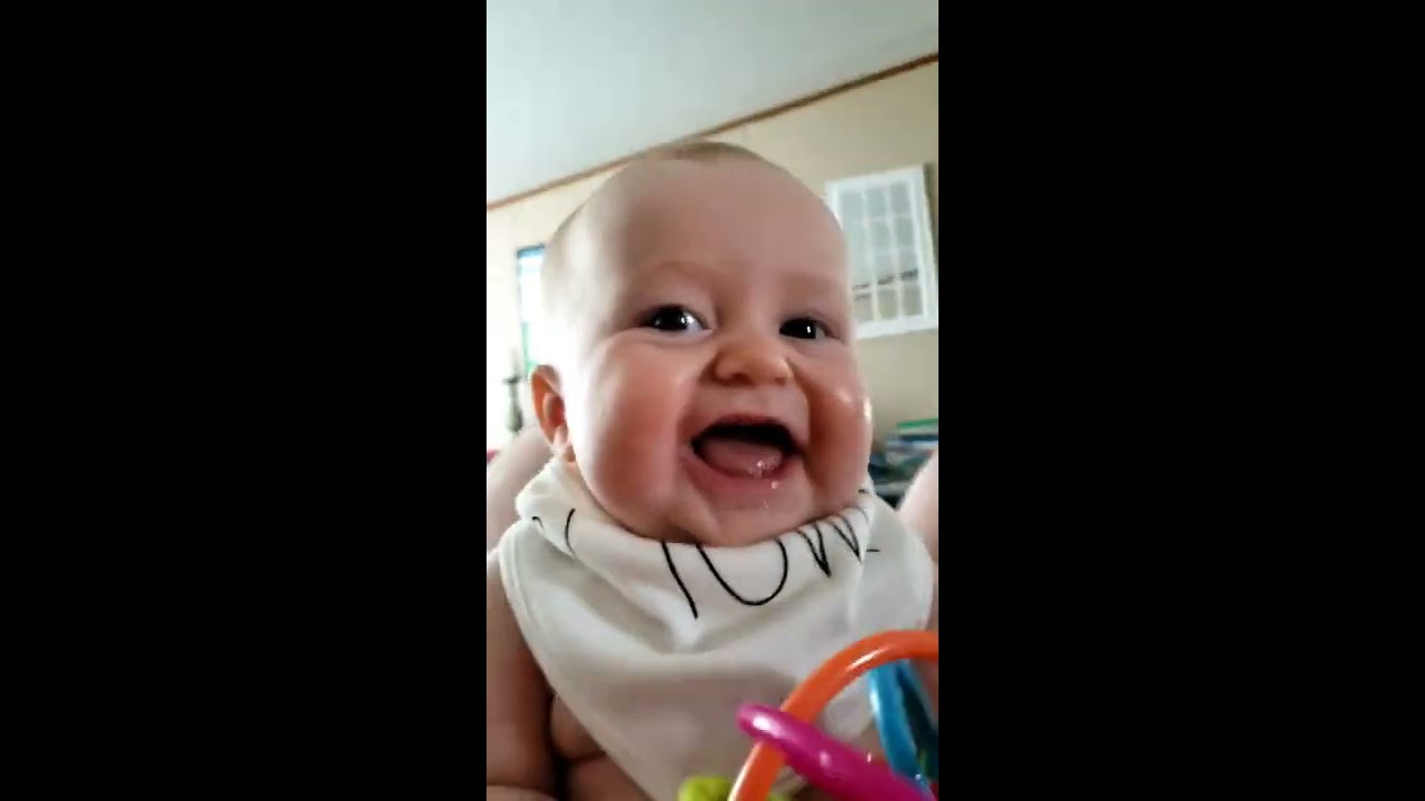 Cute Baby Giggles [Baby Laughing] Compilation - YouTube