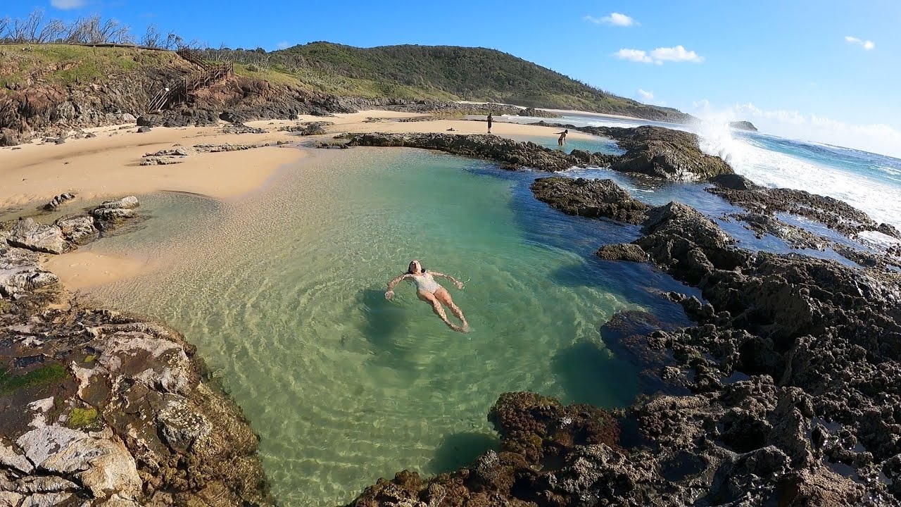 Ep 12 4WD EXPLORING FRASER ISLAND (Lake Mckenzie to Waddy Point) - YouTube