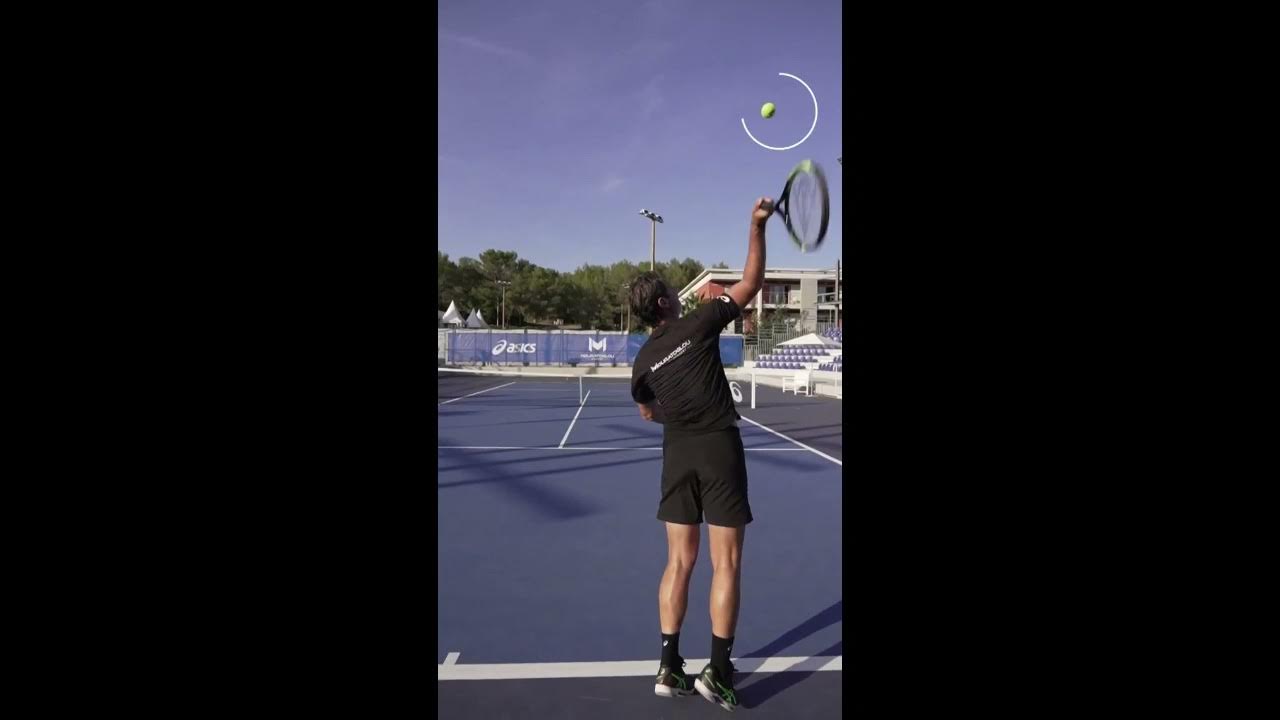 How to serve the best slice😱serve possible? this tip might😱surprise you👆 | Patrick Mouratoglou ...