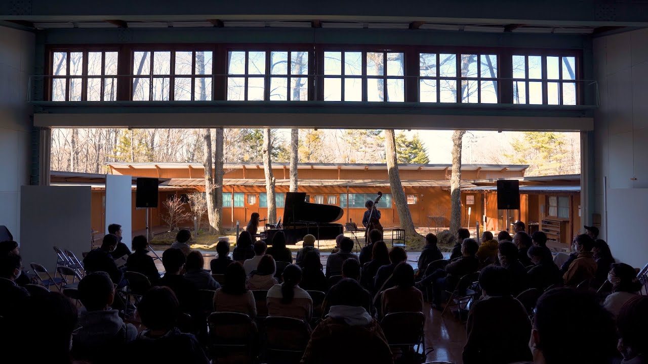 寺尾紗穂 LIVE「百年ピアノと、山の音楽堂にて」 2024予告（2023年北軽井沢ミュージックホール公演ダイジェスト） - YouTube