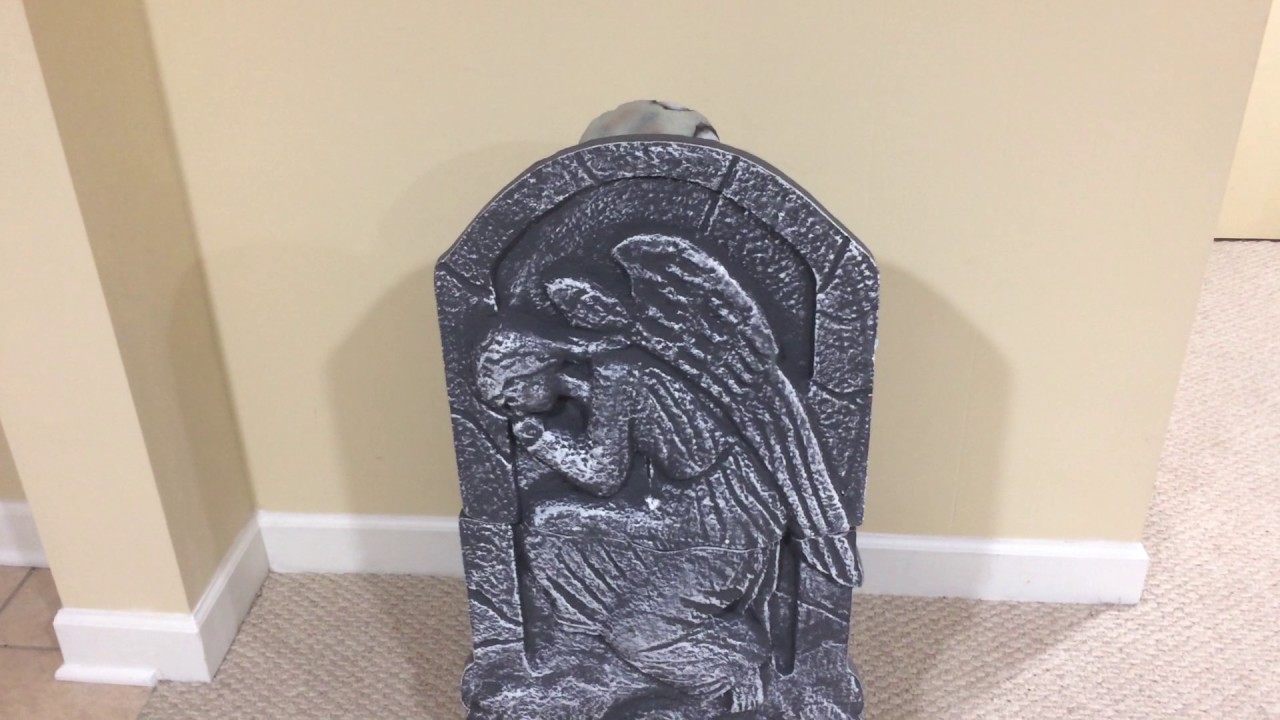 Spirit Halloween 2014 Pop Up Zombie (Burnt Corpse) - YouTube