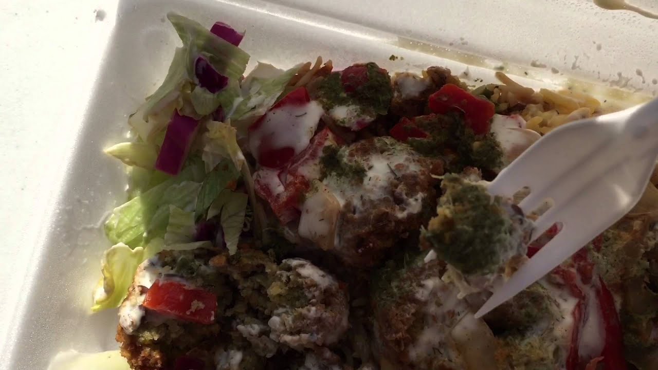 Street Food New York : Falafel over Rice - YouTube
