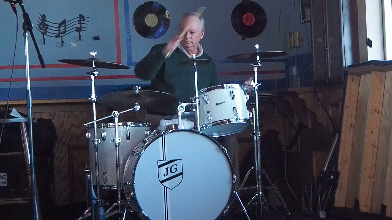 Caravan Jam Session - YouTube