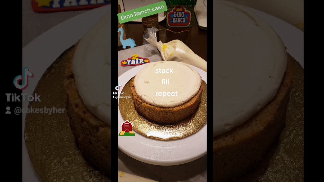 Dino Ranch Birthday Cake 🦖🚜🎂 - YouTube