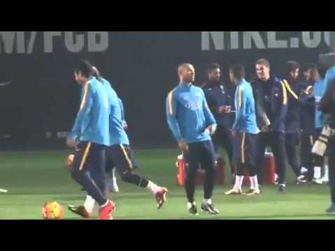 Messi'den Luis Suárez’e bacak arası