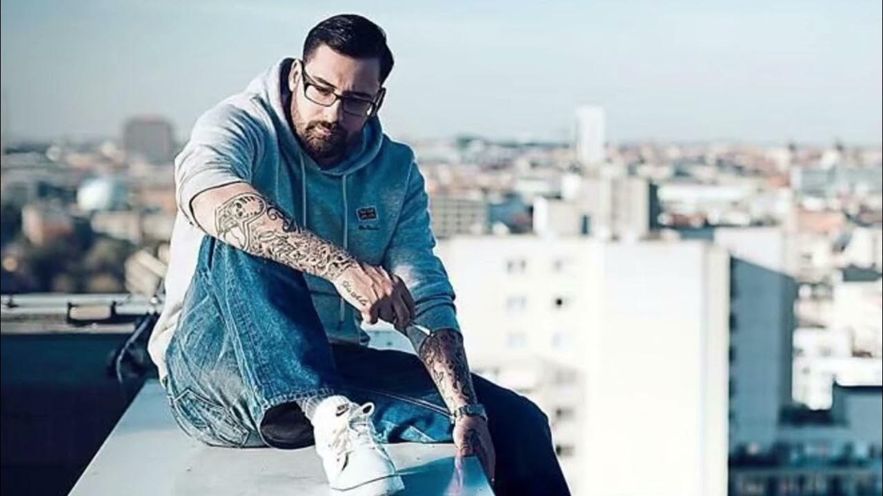 SIDO feat. CAPITAL BRA, SAMRA, PA SPORTS & KOOL SAVAS - HOCH - YouTube