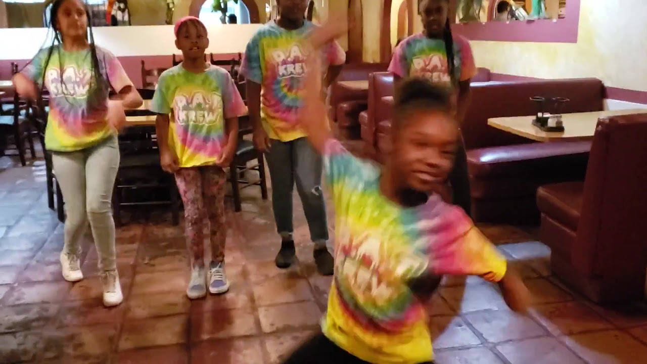 DAT KREW/Elite/Birthday Performance - YouTube