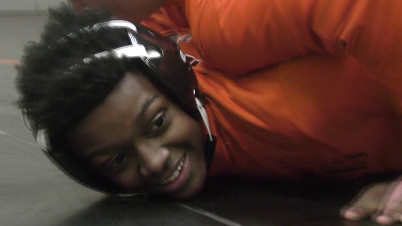 Wrestling 101 with Pretzel Wrestlers! - YouTube