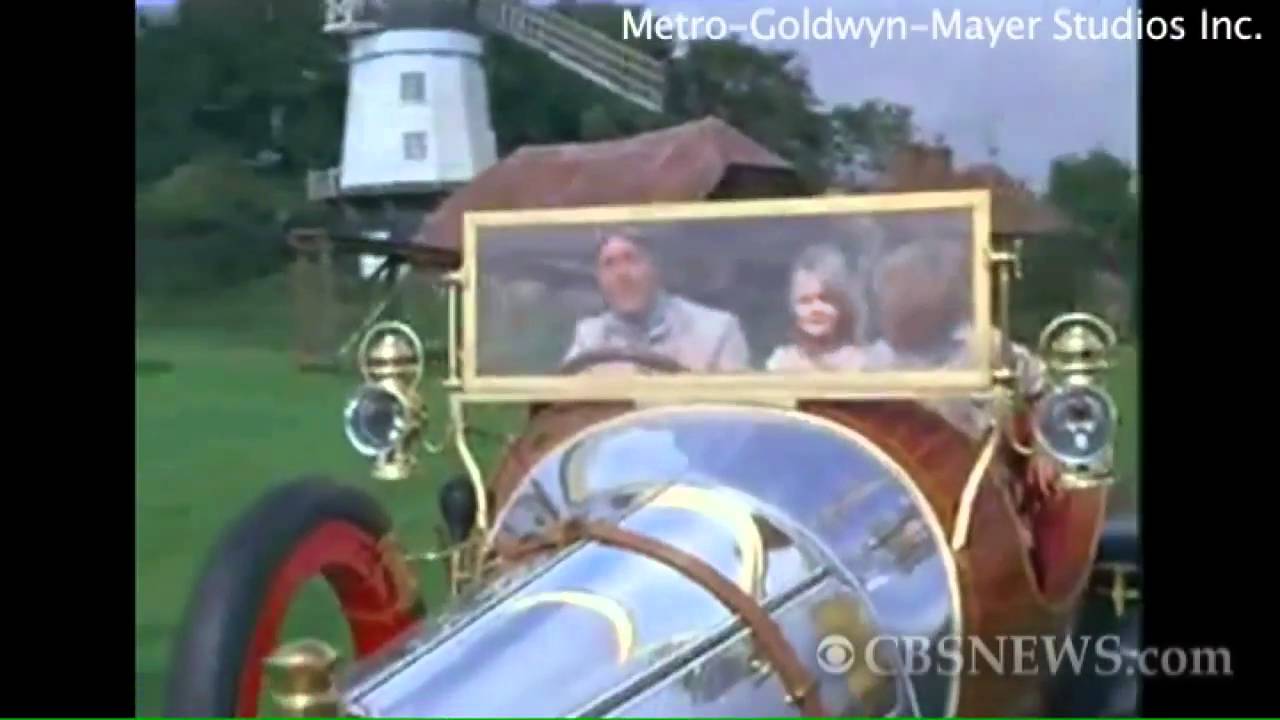 "Chitty Chitty Bang Bang" car goes to auction - YouTube