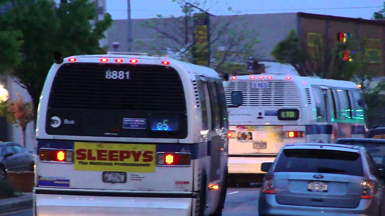 MTA New York City Bus 1996 & 1999 NovaBus RTS-06s 8881 & 5165 @ Merrick ...