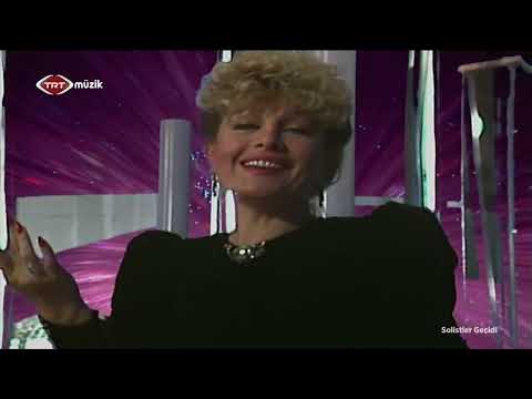 Emel Sayın - Şarkımı Senin İçin Yazdığımı Bilseydin TRT Müzik 03.08.2020 HD 4K